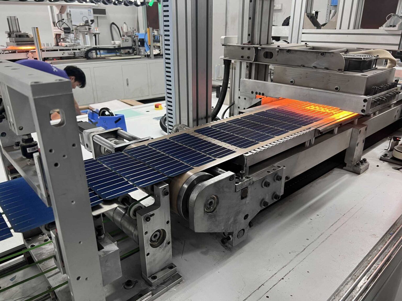 Cost Breakdown of a Solar Panel: From Manufacturing to Market | SolarCtrl
