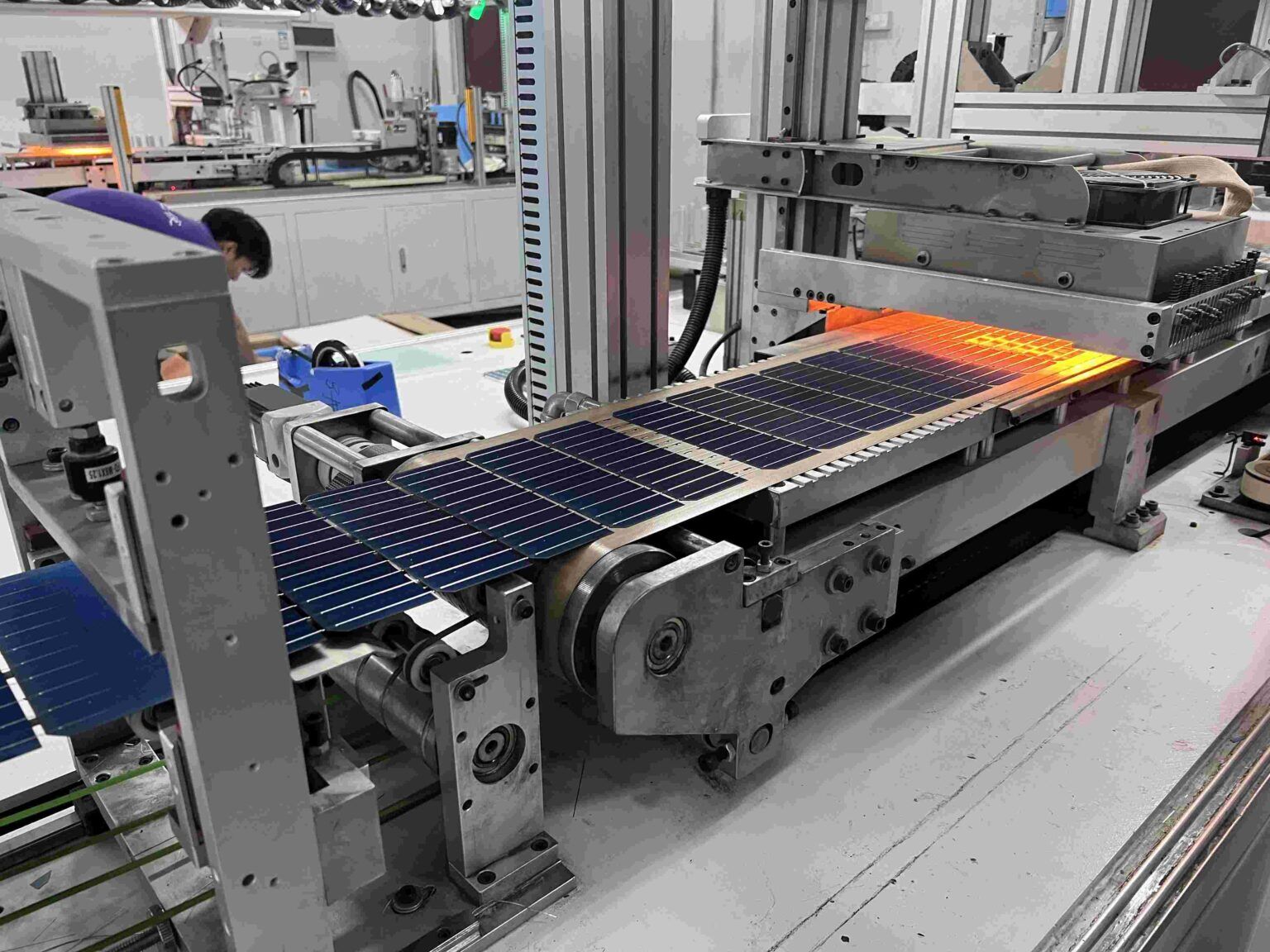 Why Solar Panels Manufacturing is Costly? | SolarCtrl