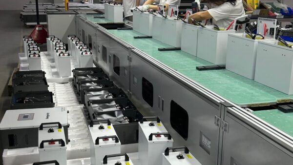 Lithium Battery Parts Breakdown | SolarCtrl